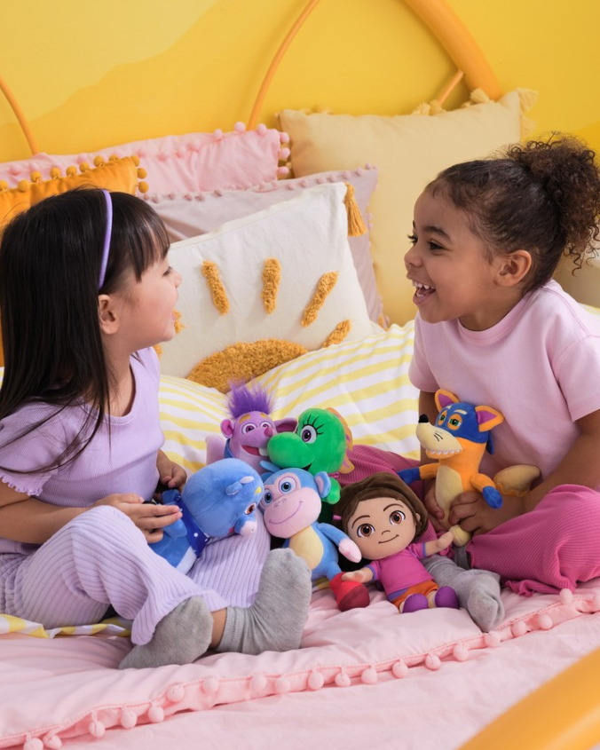 Dora The Explorer x Rainforest Cafe – Landry's Inc.